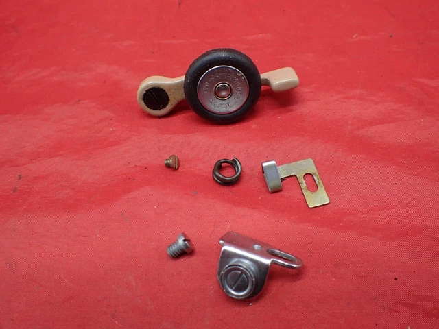 VINTAGE 1956 SINGER Sewing Machine 401A Bobbin Winder w/ Thread Guide £ ...