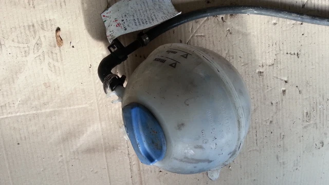 VW T4 TANK Cooling Water Expansion Cup 701121407 £23.83 - PicClick UK