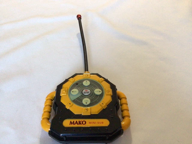 VINTAGE RADIO SHACK Mako Mini-Sub Yellow Submarine. Remote Control only ...