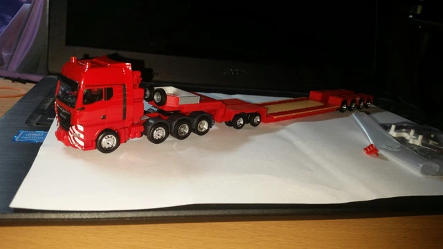 HERPA MAN TGX GX 8x4 Schwerlast-Sattelzug neutral Nooteboom rot 1:87 ...