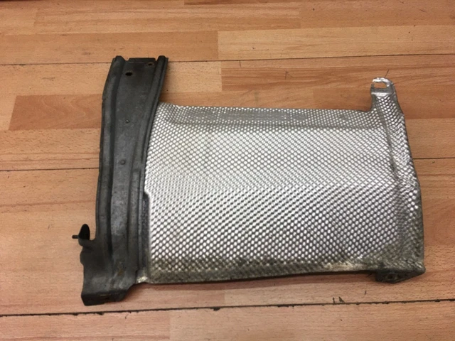 MERCEDES W204 MOPF Abschirmblech Hitzeschutz Hitzeschutzblech ...
