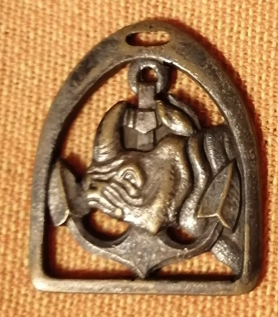 Insigne Du 8e Régiment De Chasseurs Dafrique Courtois 8e Rca Abc