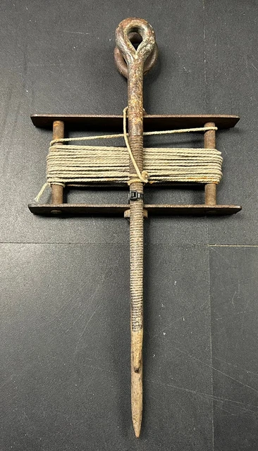 VINTAGE ANTIQUE GARDEN Marking String Line With Winder Lock & Pin ...