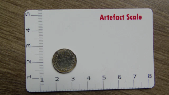 METAL DETECTING FINDS Scale Card - Credit card size for finds bag £1.99 ...
