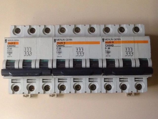 MERLIN GERIN MULTI 9 Triple Pole MCB. 20Amp Type C & D BS EN 60898 £25.99 - PicClick UK