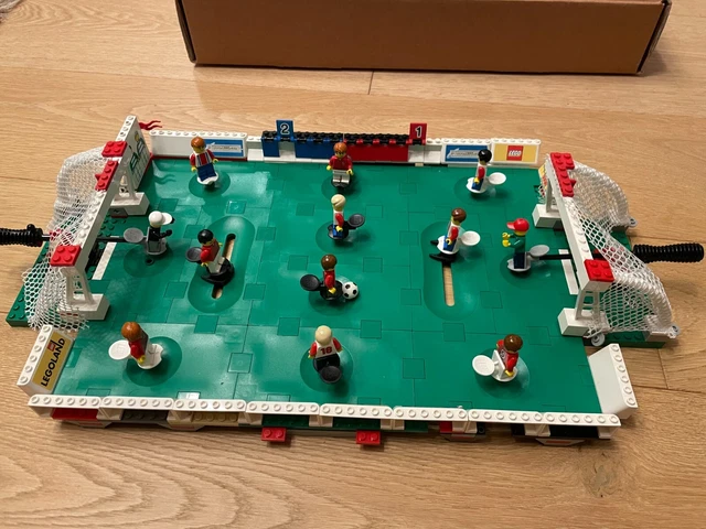 LEGO FOOTBALL / Soccer Pitch and Players - Ready to Play £49.00 ...