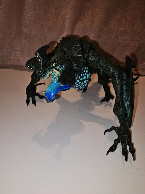 NECA PACIFIC RIM Kaiju Otachi 7" Ultra Deluxe Action Figure Land Version Toy EUR 206,16 ...