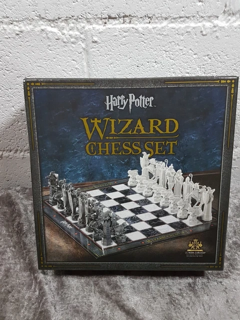 THE NOBLE COLLECTION Harry Potter Wizard Chess Set - NN7580 £42.95 ...