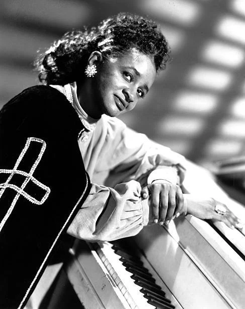 GOSPEL SINGER CLARA Ward poses for a portrait 1955 OLD PHOTO 2 $9.00 ...