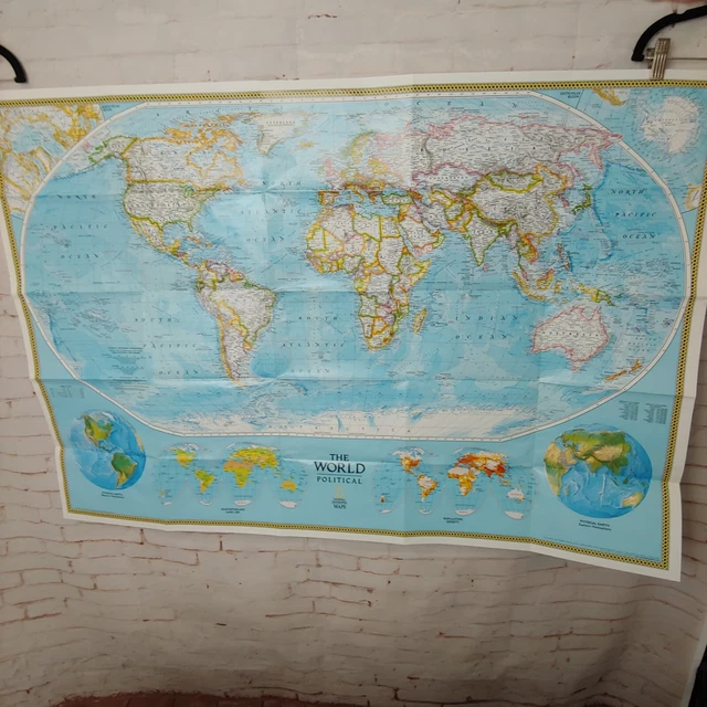 NATIONAL GEOGRAPHIC POLITICAL & Physical Map Copyright 1994 £3.95 ...