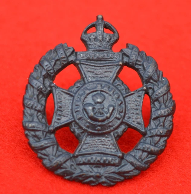 BRITISH ARMY. RIFLE Brigade Genuine Officer's Field Service Cap Badge £ ...
