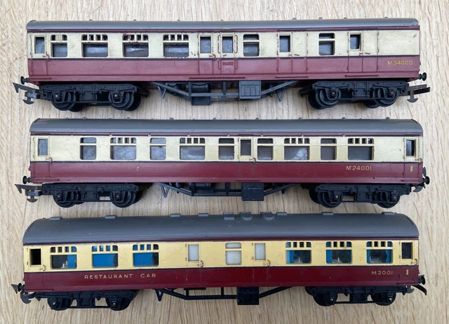 3X TRI-ANG OO Coaches R28 R29 R224 Crimson / Maroon & Cream, M34000 ...