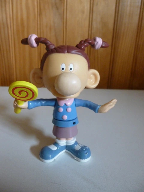 JEU JOUET FIGURINE pvc DUMBO dans TITEUF modèle Mc Donald's happy meal ...