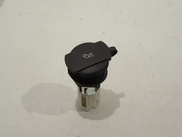 VW ID.3 ID3 Estate Black Boot 12V Power Socket Outlet 1K0919309 £20.99 ...