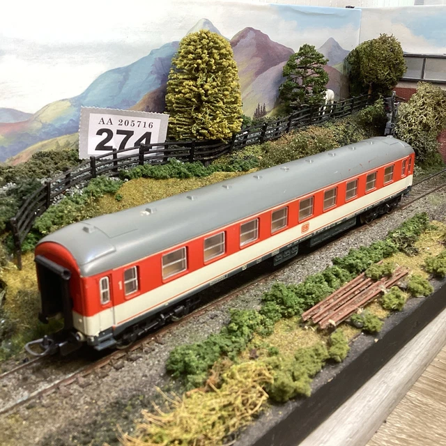 LIMA HO GAUGE 309521K DB 1st Class Compartment Crimson & Cream Coach ...