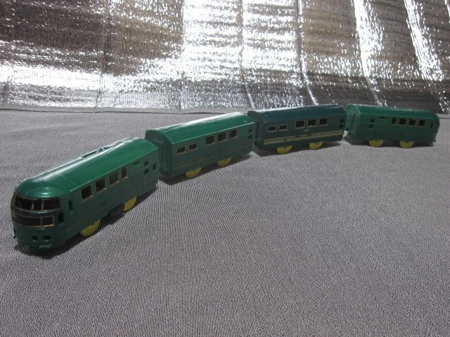 PLARAIL YUFUIN NO Mori 4-car train set Kiha 71 JR Kyushu Kyushu Kiha ...