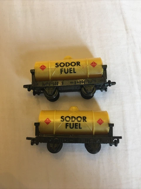ERTL THOMAS THE Tank Engine And Friends Sodor Fuel Tankers Plastic ...