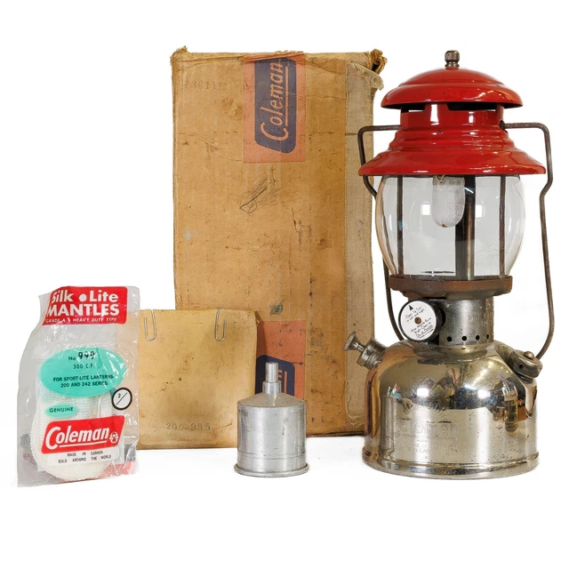 VINTAGE 1960'S/70'S COLEMAN Canada Model 200 Lantern in Box $375.00 ...