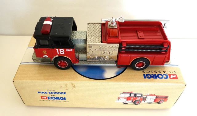 CORGI CLASSICS FIRE SERVICE, POMPIERS, MACK CF pumper Chicago fire dpt ...