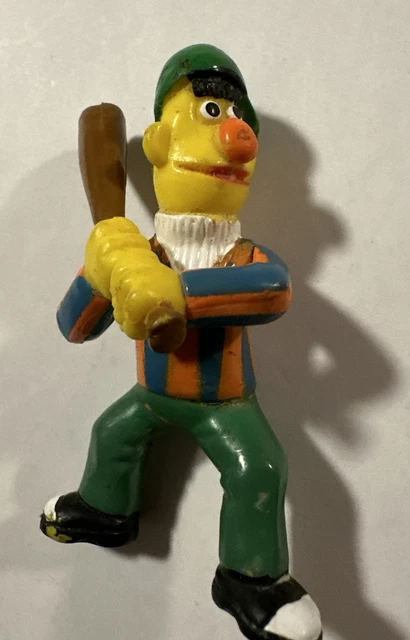 VINTAGE APPLAUSE SESAME Street BERT BASEBALL BAT MUPPETS PVC Figure 2.5 ...