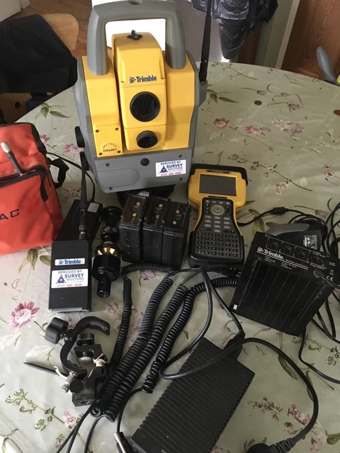 TRIMBLE 5600 SERIES Total Station With TSC2 EUR 1.376,33 - PicClick DE