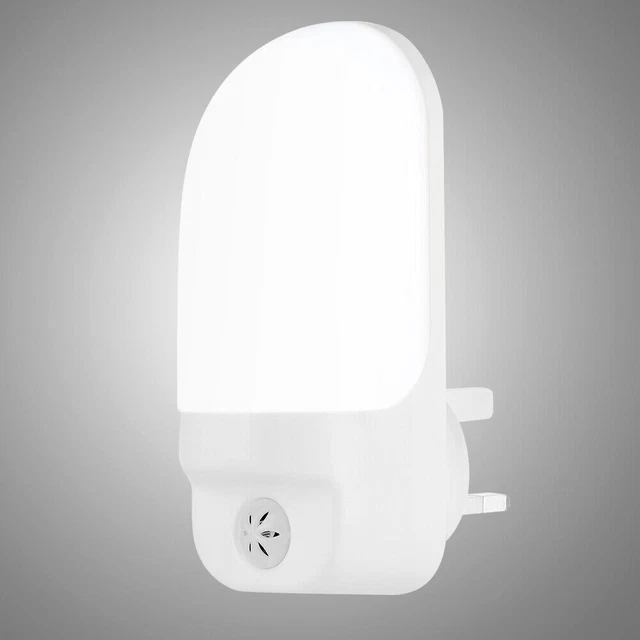 AUTOMATIC LED NIGHT Light Plug in Energy Saving Dusk Dawn Sensor Kids ...