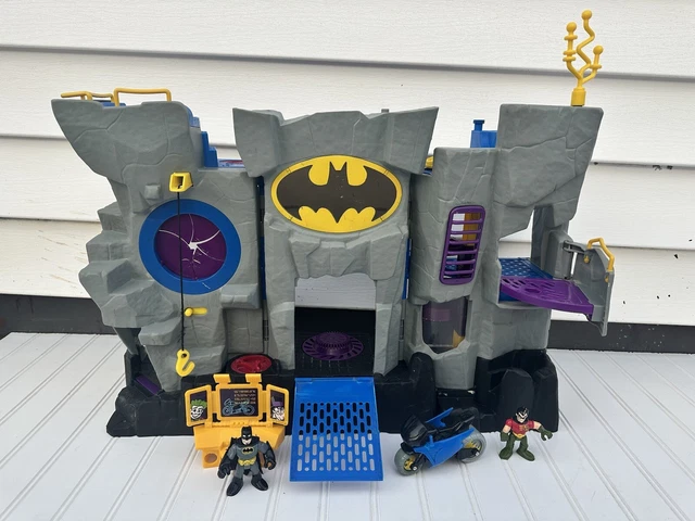 FISHER-PRICE IMAGINEXT ADVENTURES DC Super Friends Bat Cave Batman ...