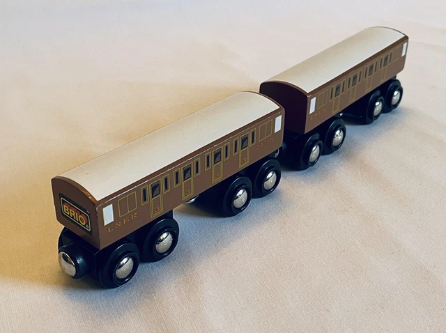 BRIO WOODEN LNER Carriages X2 Rare & Collectible Express Coaches P&P ...