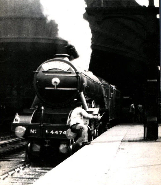 FLYING SCOTSMAN MAN falling off platform steam train Railway RPPC ...