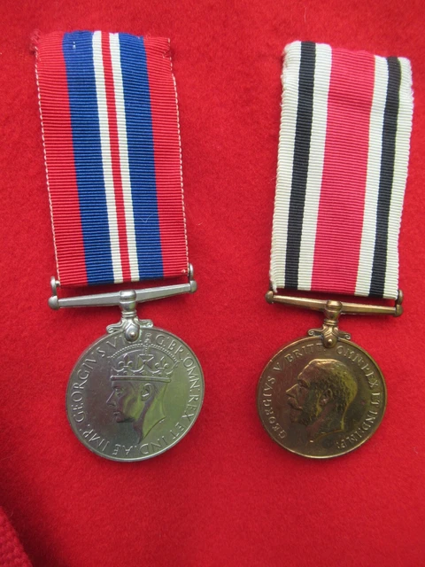 IRISH GUARDS UNIFORM Size 42 Jacket Sergeant + 2 Medal Special ...