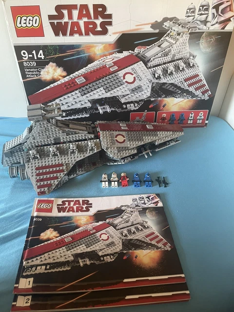 LEGO STAR WARS: Venator-Class Republic Attack Cruiser (8039) EUR 260,00 ...