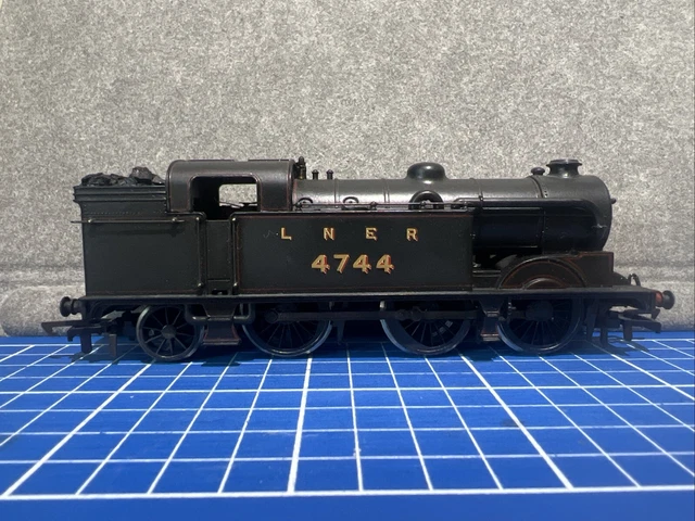 AIRFIX N2 LNER Black 0-6-2T Tank Engine 4744 OO Gauge VGC £35.00 ...