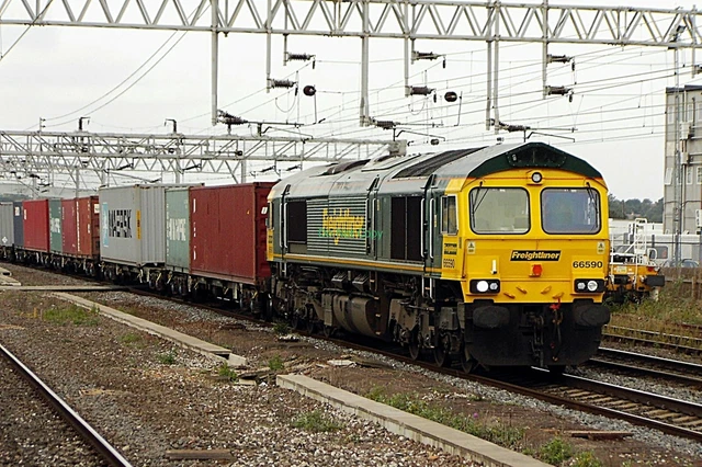 C3 6X4 GLOSSY Photo Freightliner Class 66 66590 @ Rugby £1.00 - PicClick UK
