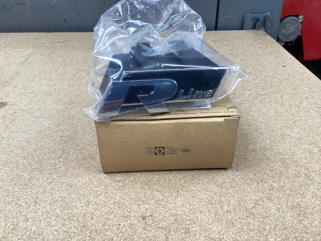 GENUINE VW GRILLE Emblem Name Plate (R-Line) 7P6853948C £30.00 ...