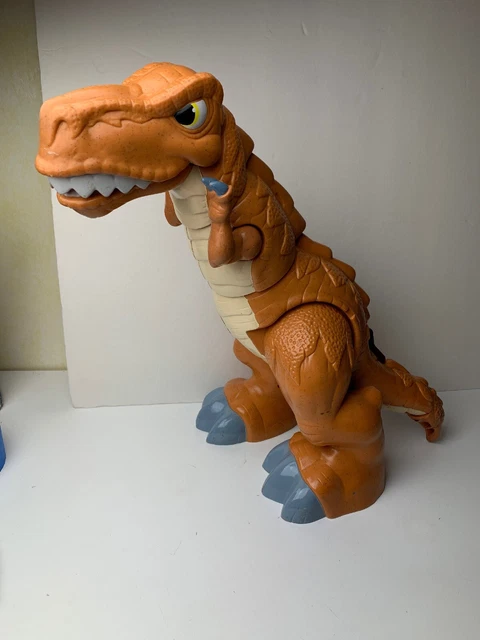 FISHER PRICE IMAGINEXT Dinosauro Mega T Rex Growling Roaring 2011 EUR ...