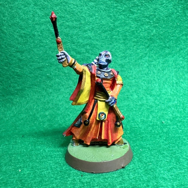 WARHAMMER 40K T'AU Tau Empire Ethereal Caste Games Workshop Metal ...