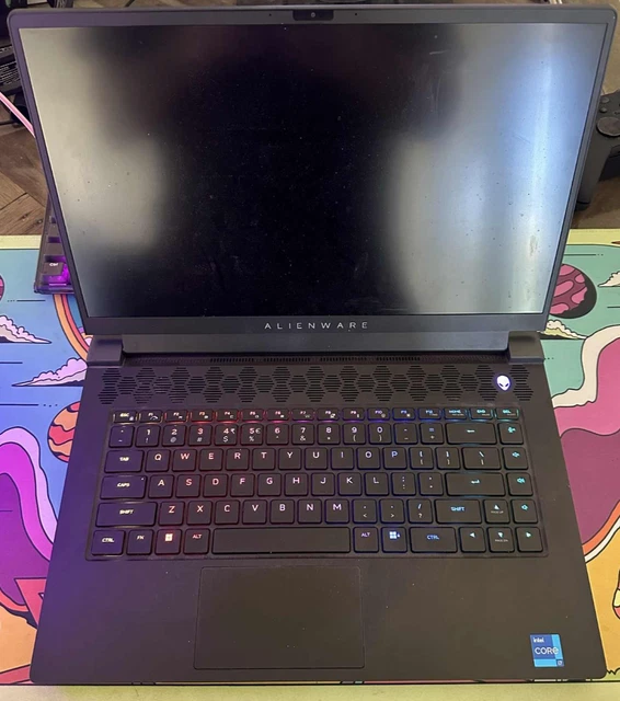 ALIENWARE M15 R7 15.6" 165Hz 12th Gen Intel i7 [RTX 3070 Ti] [READ ...