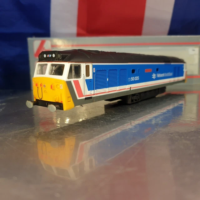 LIMA 00 CLASS 50 Locomotive Body shell & chassis! £36.99 - PicClick UK