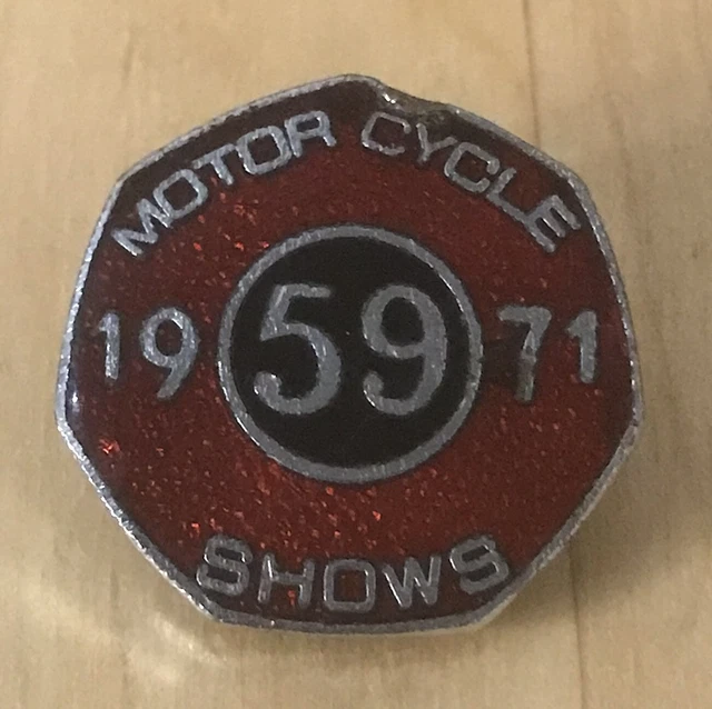 VINTAGE 59 MOTOR CYCLE 1971 CLUB ACE CAFE ULTRA RARE Badge £44.99 ...