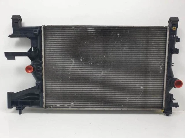 13267655 RADIATEUR EAU pour OPEL ASTRA J LIM. ESSENTIA 2009 904217 EUR ...