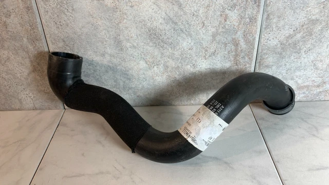 ORIGINAL MERCEDES BENZ Classe E W211 Radiateur Tuyau Dessous ...