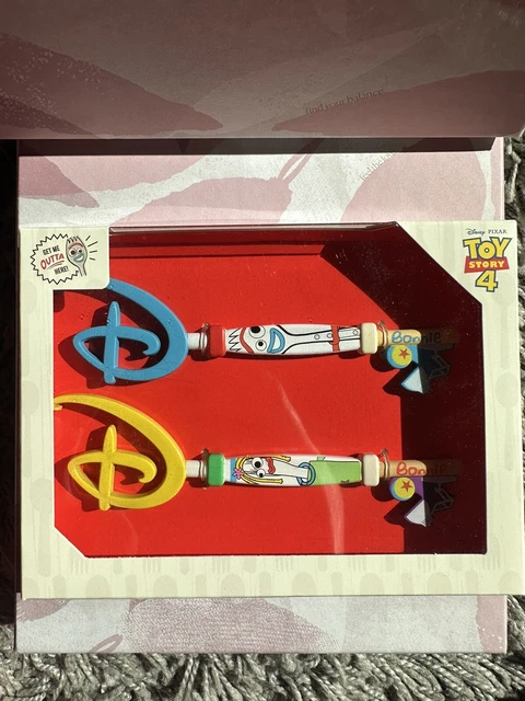 DISNEY STORE FORKY and Karen Opening Ceremony Keys Toy Story 4 - 2 Pack ...