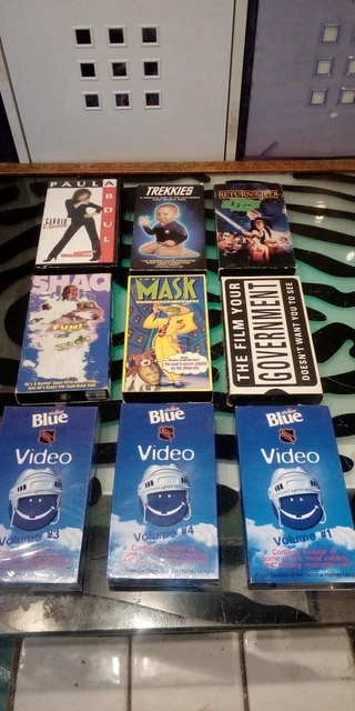 VHS LOT TREKKIES Jedi Mask Shaq Kazam Paula Abdul Labatt Blue Hockey ...