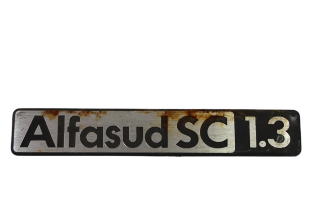 EMBLÈME ORRNEMENT BADGE Logo pour ALFA ROMEO Alfasud Sc 1.3 EUR 21,10 ...