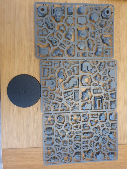 SPACE MARINE BRUTALIS dreadnought new on sprue £5.50 - PicClick UK