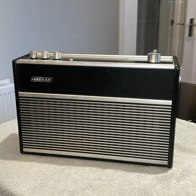 VINTAGE TRANSISTOR RADIO Hacker Black Knight RP74 1970’s working nice ...