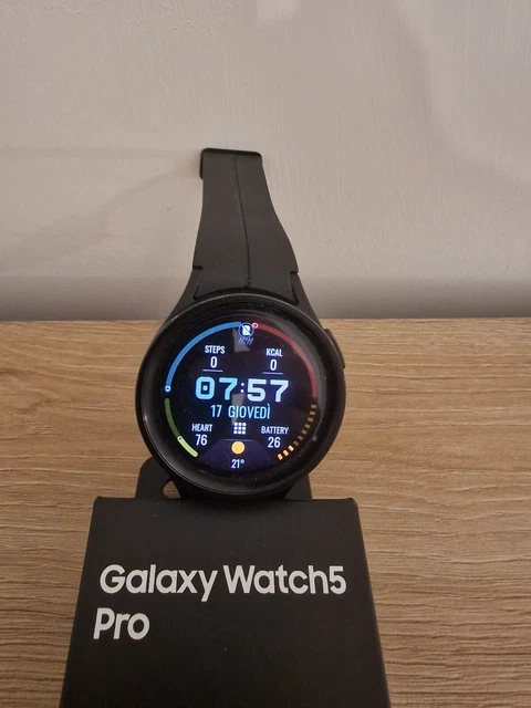 SAMSUNG GALAXY WATCH5 Pro Bluetooth 45mm Cassa Blacktitanium in Titanio ...