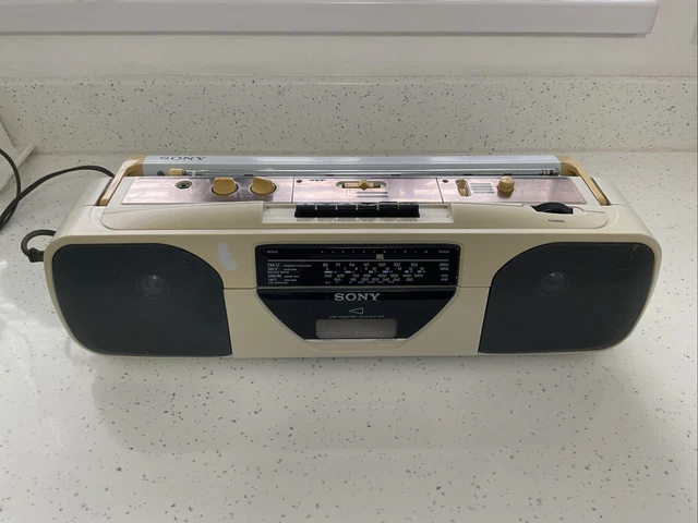 1980’S VINTAGE RETRO Sony CF5 20IL Radio Cassette Player Boombox £25.64 ...