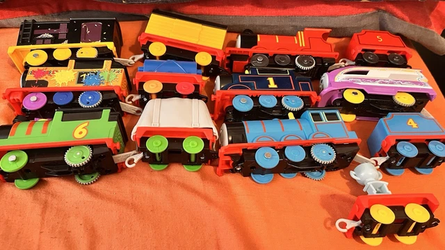 MATTEL THOMAS THE Tank Engine Trains All Engines Go Motorized ...