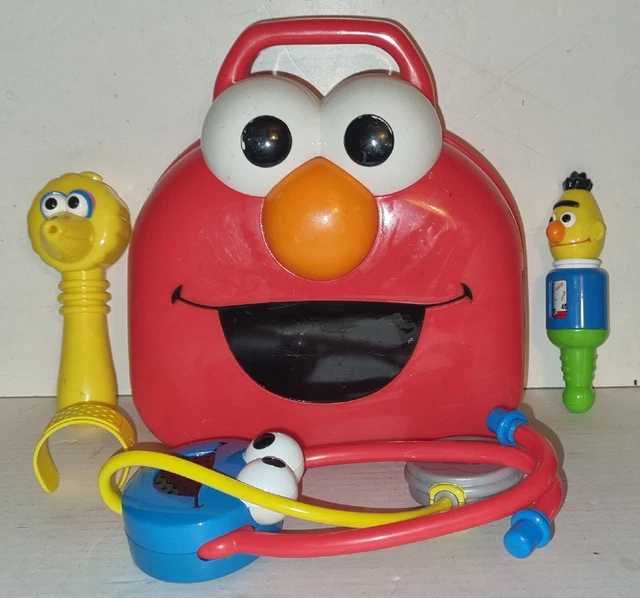 VINTAGE MATTEL SESAME Street Elmo Childs Toy Doctors Medical Kit 2006 ...